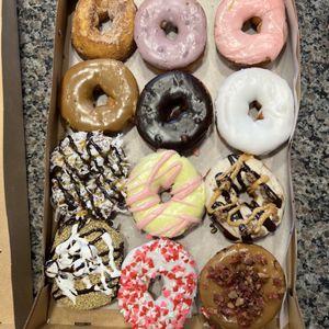THE DONUT RUN - Updated June 2025 - 21 Photos & 10 Reviews - 554 S Washington Blvd, Ogden, Utah ...
