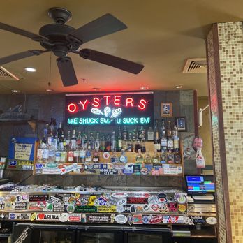 STEAMHOUSE LOUNGE - Updated June 2024 - 1302 Photos & 1040 Reviews ...