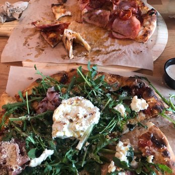 ANGELO ALE HOUSE & PIZZERIA - Updated May 2024 - 18 Photos & 19 Reviews ...