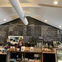 KELLY’S ROOTS CAFE & MARKETPLACE - Updated July 2025 - 83 Photos & 63 ...