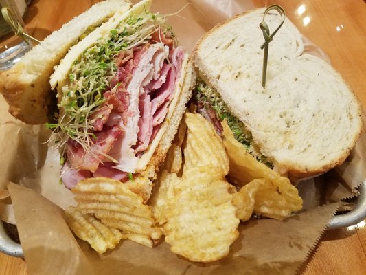 BREAD AND BREW ALASKA - 251 Photos & 312 Reviews - Bars - 1450 E Tudor ...