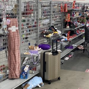 BELK - Updated May 2025 - 44 Photos - 200 Cross Creek Mall ...