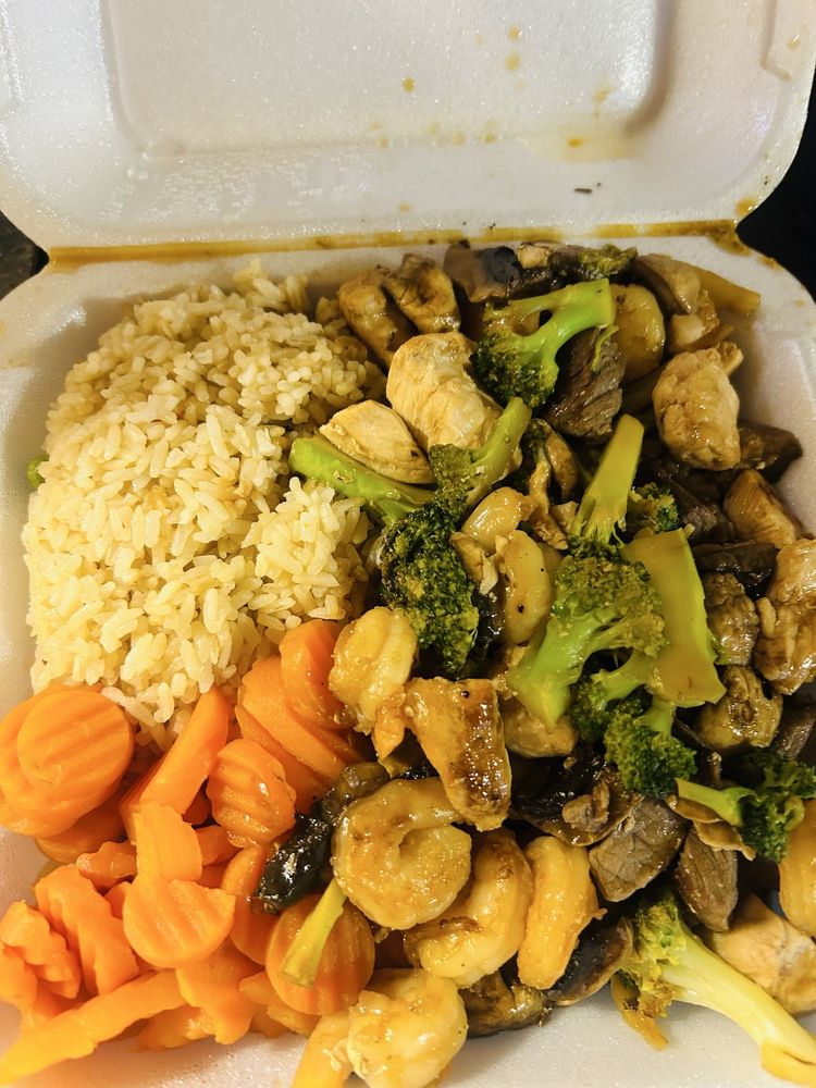 HOSHI EXPRESS - Updated August 2025 - 10 Reviews - 121 N Main St ...