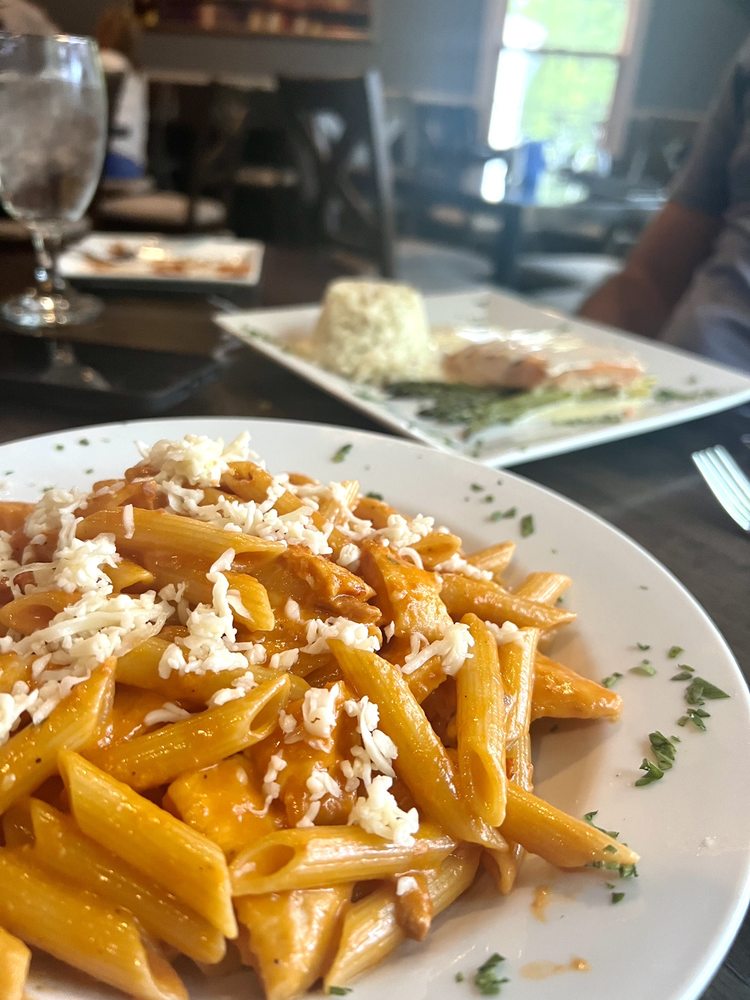 VERA ROMA - Updated December 2025 - 38 Photos & 30 Reviews - 1301 ...