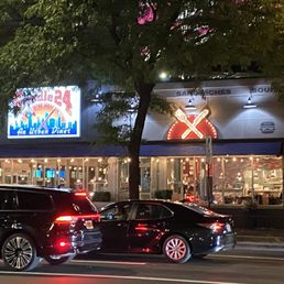 GRIDDLE 24 - Updated December 2025 - 495 Photos & 394 Reviews - 334 W ...