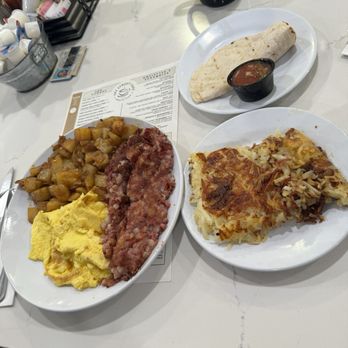 OFF STREET CAFE - Updated July 2024 - 4909 Photos & 3649 Reviews ...