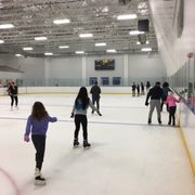 SCOTT RAKOW YOUTH CENTER - 11 Photos & 17 Reviews - 2700 Sheridan Ave ...