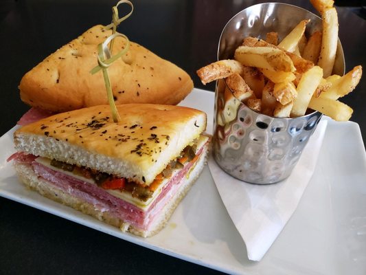 NAT’S ON MAPLE - 32 Photos & 115 Reviews - American (Traditional) - 112 ...