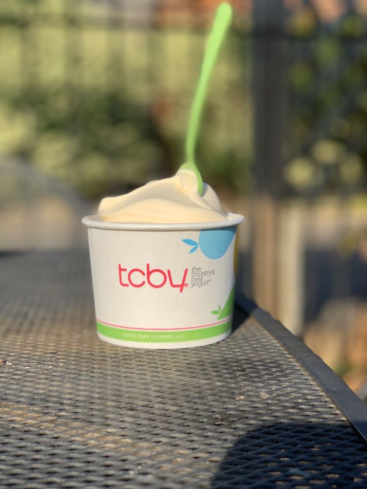 TCBY BROOKHAVEN CIRCLE - 26 Photos & 16 Reviews - 5134 Poplar Ave #102 ...