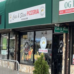 CUTS & SLICES - Updated July 2025 - 163 Photos & 68 Reviews - 205-01 ...