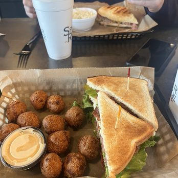 SPEAR RIDGE - Updated December 2025 - 52 Photos & 42 Reviews - 7301 ...