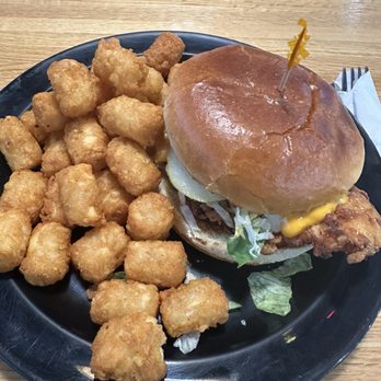 STAR KITCHEN CAFE - Updated October 2025 - 102 Photos & 82 Reviews ...