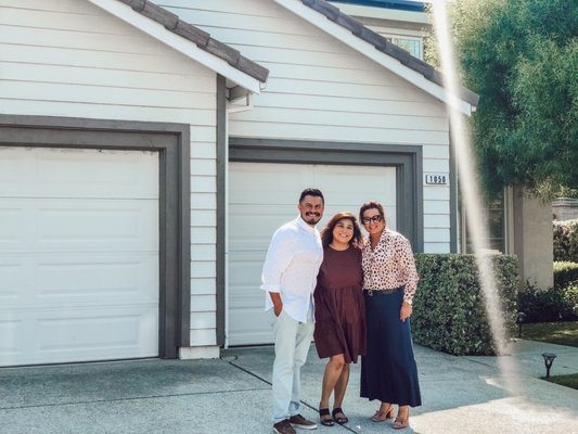 ALICIA VENEGAS - COMPASS - Updated August 2024 - 10 Photos & 33 Reviews ...