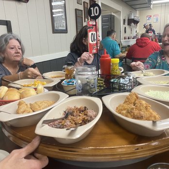 BUCKNER’S FAMILY RESTAURANT - Updated August 2025 - 183 Photos & 288 ...