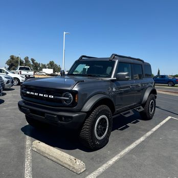 PRICE FORD - Updated December 2025 - 77 Photos & 237 Reviews - 5200 N ...