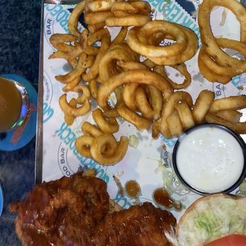 QUARTERDECK RESTAURANTS - Updated October 2025 - 505 Photos & 402 ...