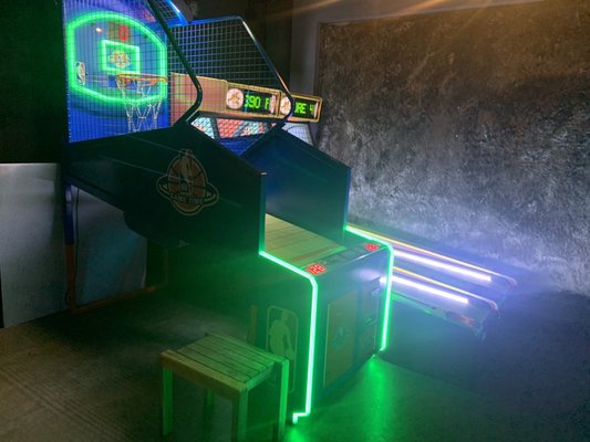 VOLCANO ROOM 【90 Photos & 80 Reviews】 4650 Nasa Pkwy, Seabrook, Texas ...