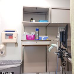 KAISER PERMANENTE FONTANA MEDICAL CENTER - 251 Photos & 585 Reviews ...