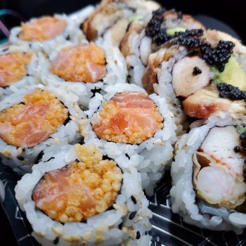 HUG SUSHI - Updated March 2025 - 214 Photos & 76 Reviews - 550 Highway ...