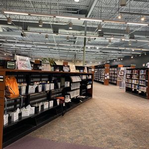 ST LOUIS COUNTY LIBRARY- GRAND GLAIZE BRANCH - Updated August 2025 - 44 ...