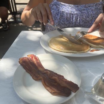 MELI CAFE - Updated March 2024 - 675 Photos & 685 Reviews - 500 S ...