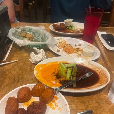 WINGS & ALE - Updated September 2024 - 35 Photos & 73 Reviews - 125-C ...