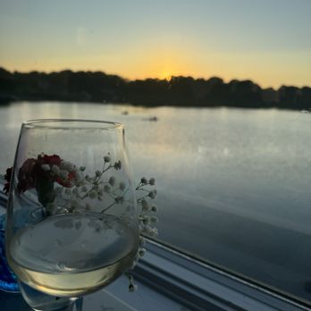 THE FISHERMAN AT LONG POINT - Updated September 2024 - 264 Photos & 293 ...