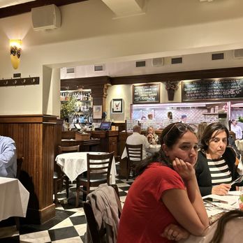 MUSTARDS GRILL - Updated July 2024 - 3258 Photos & 2579 Reviews - 7399 ...