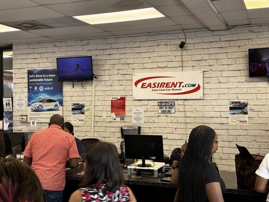 EASIRENT CAR RENTAL - ORLANDO - Updated December 2025 - 194 Photos ...