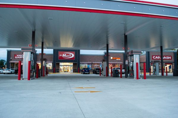 MACH 1 - Updated August 2025 - 303 W Van Buren St, Clinton, Illinois ...