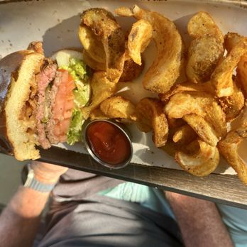 RASCAL MODERN AMERICAN DINER & BAR - Updated October 2025 - 629 Photos ...