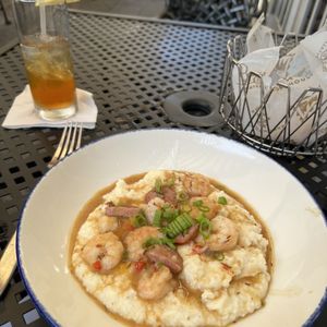 POOGAN’S PORCH - 4231 Photos & 3808 Reviews - Southern - 72 Queen St ...