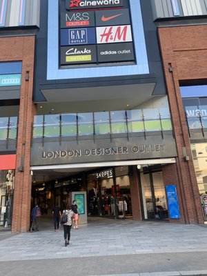 LONDON DESIGNER OUTLET - Updated July 2024 - 30 Photos & 12 Reviews ...