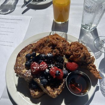 SHELDON INN RESTAURANT & BAR - Updated May 2024 - 884 Photos & 583 ...