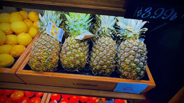 LASSENS NATURAL FOODS & VITAMINS - Updated December 2025 - 154 Photos ...