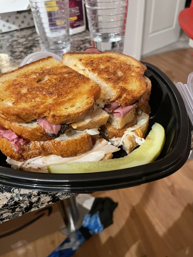 CADDIES - Updated October 2025 - 116 Photos & 238 Reviews - 4922 ...