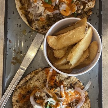 YAFO KITCHEN - 561 Photos & 649 Reviews - 720 Gov Morrison St ...