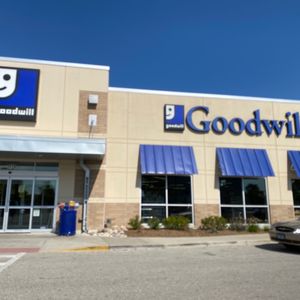 GOODWILL STORE & DONATION CENTER - Updated December 2025 - 35 Photos ...