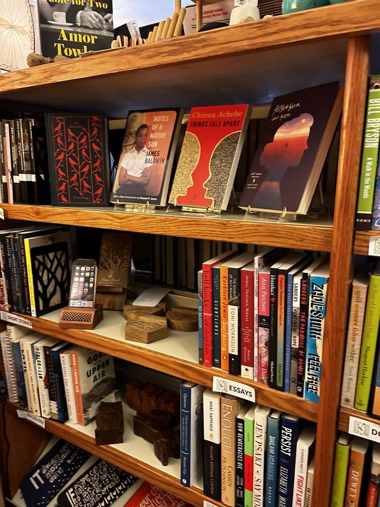 FAIR ISLE BOOKS - Updated May 2026 - 16 Photos - 1885 Detroit Harbor Rd ...