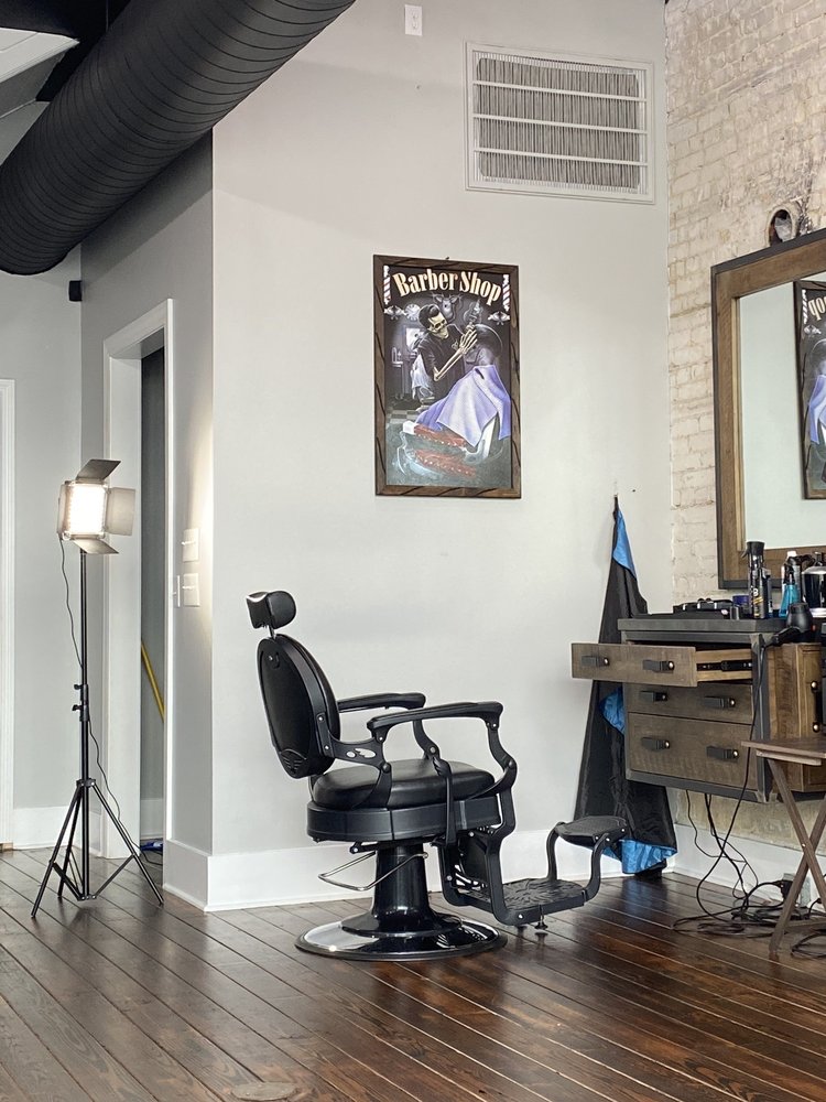 RAY’S BARBERSHOP - Updated October 2025 - 36 W Main St, Statesboro ...