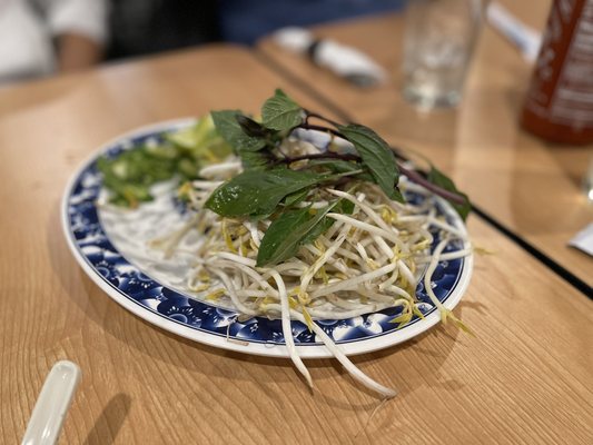 PHO 33 - Updated October 2025 - 548 Photos & 567 Reviews - 285 E 2700 ...