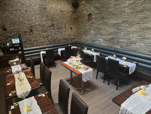 AMBER - Updated June 2025 - 154 Photos & 280 Reviews - 1406 3rd Ave ...