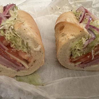 ROMANELLI’S ITALIAN DELI - Updated July 2024 - 429 Photos & 702 Reviews ...