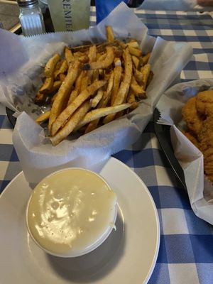 STAGGER INN - Updated August 2025 - 31 Photos & 60 Reviews - 104 E ...