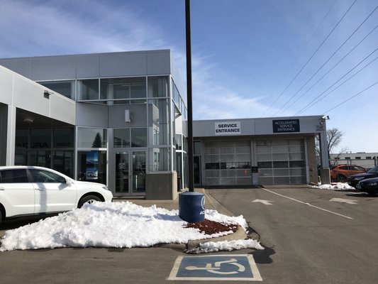 BLOOMINGTON ACURA SUBARU - Updated October 2025 - 45 Photos - 94 ...