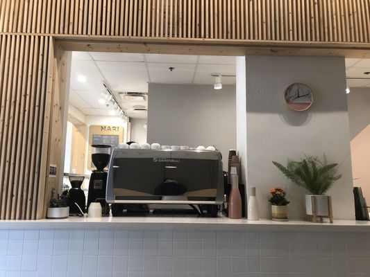 MARI BAKESHOP - 80 Photos & 25 Reviews - 103 St Matthew Square NE ...