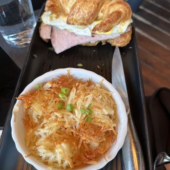 THE COTTAGE - Updated June 2025 - 912 Photos & 727 Reviews - 10029 NE ...