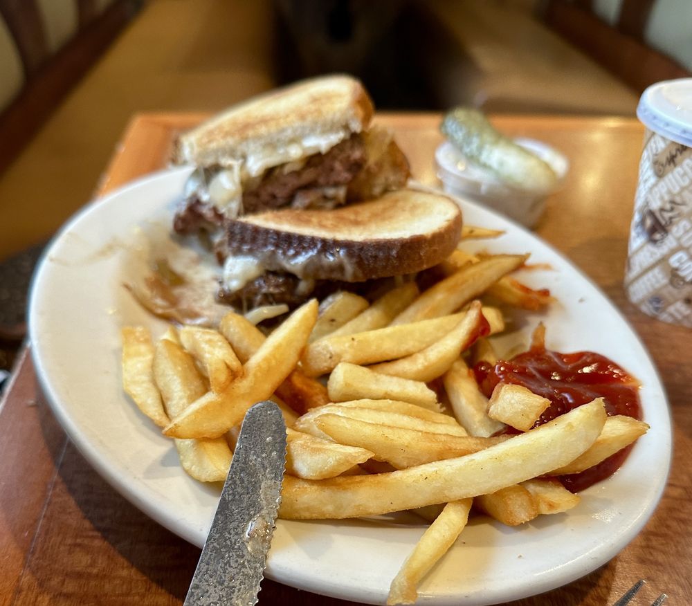 STIRLING HOUSE DINER AND SEAFOOD PAVILION - Updated December 2025 - 143 ...