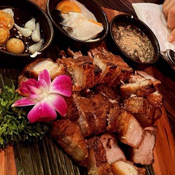 HEM KITCHEN AND BAR - Updated June 2024 - 1103 Photos & 263 Reviews ...