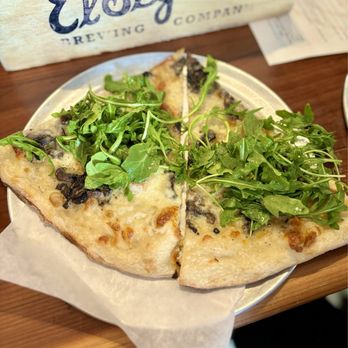 ESBC THE SLICE AND PINT - Updated March 2025 - 574 Photos & 518 Reviews ...
